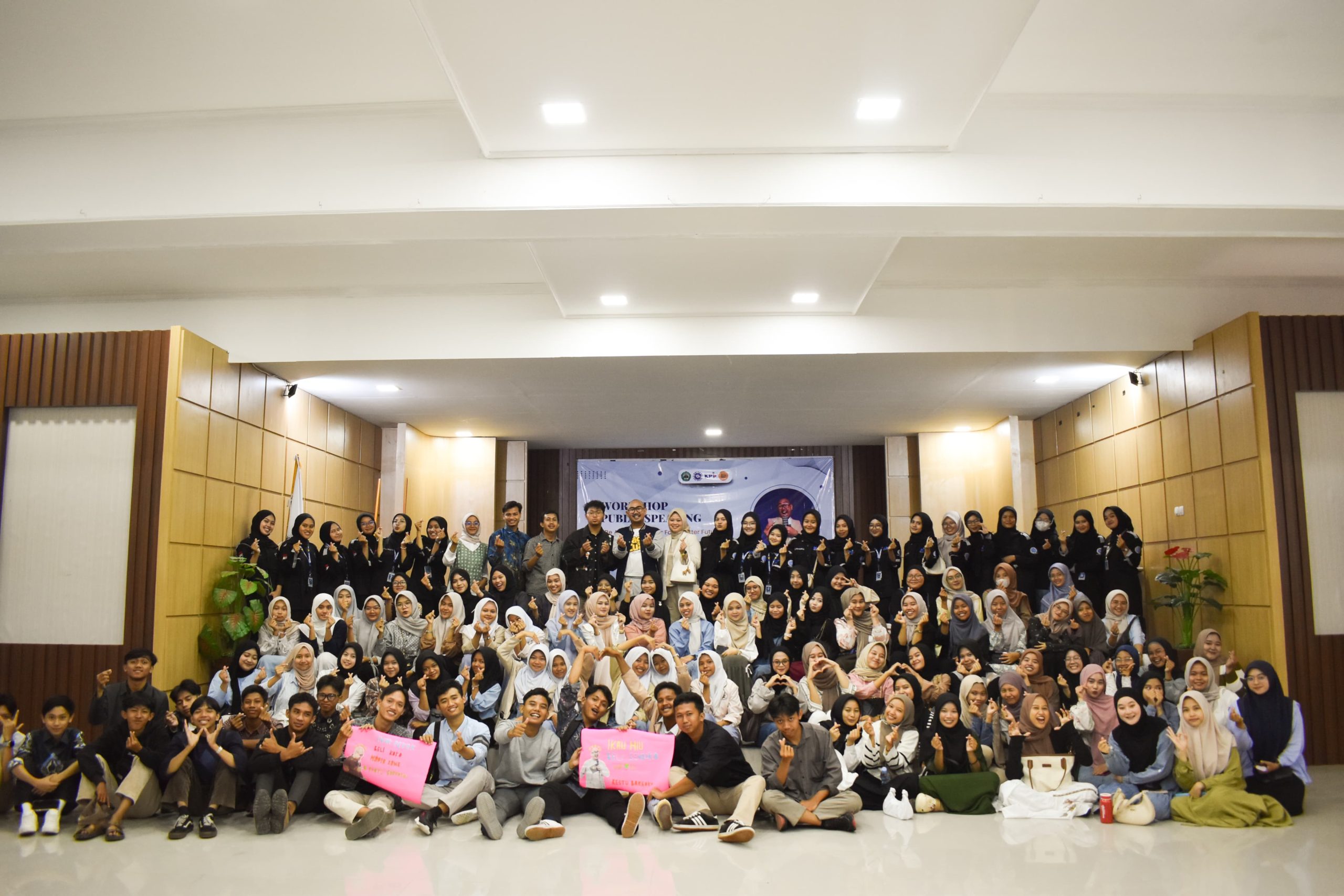 IUQI Bogor Gelar Workshop Publik Speaking Diikuti 123 Peserta - Inilah Kita